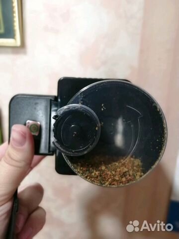 Кормушка для рыбок