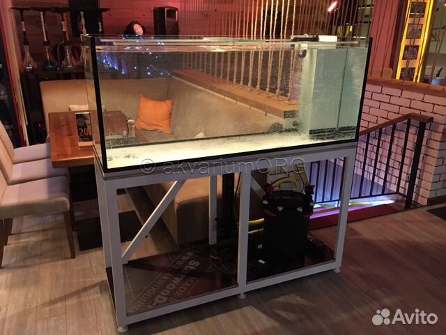 Аквариум торговый для рыбы, 450 литров. Новый